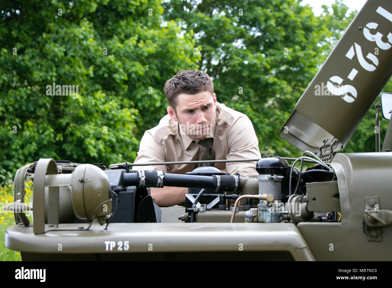 American ww2 army soldier looking hi-res stock photography and images ...