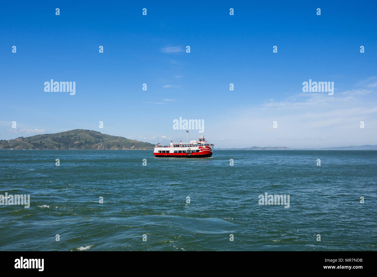 Alcatraz ferry hi-res stock photography and images - Alamy
