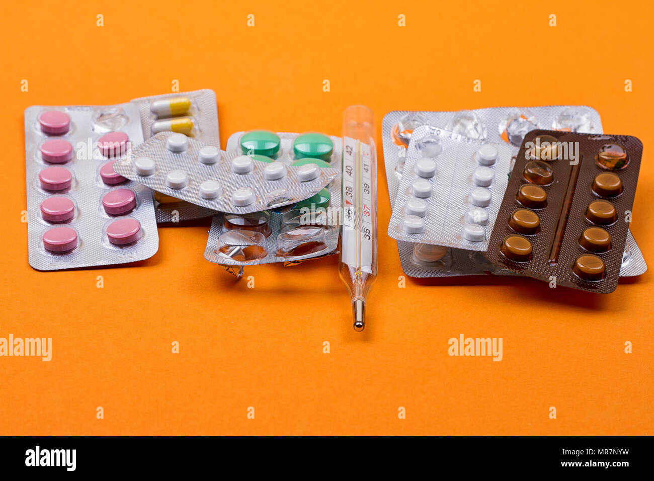 Orange ellipse hi-res stock photography and images - Alamy