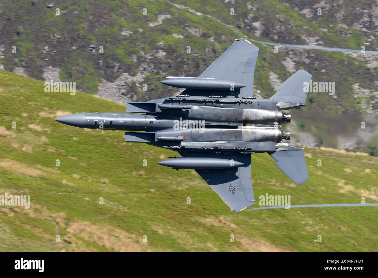 USAF F-15E Strike Eagle flying through the Mack Loop Stock Photo - Alamy