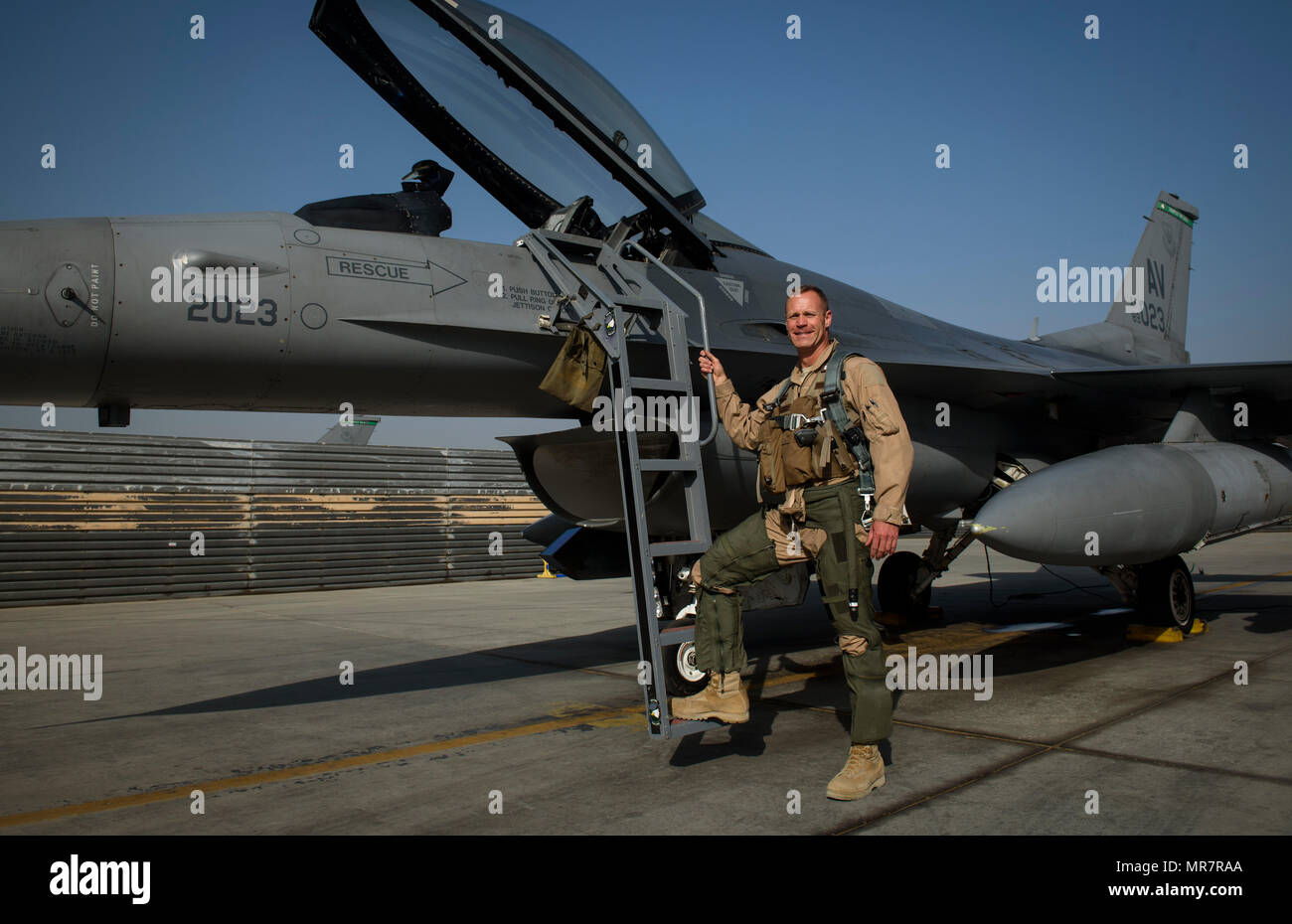 Brig. Gen. Jim Sears conducted his fini flight out of Bagram Airfield ...