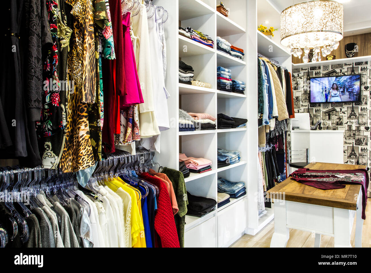 Clothes store brazil hi-res stock photography and images - Alamy