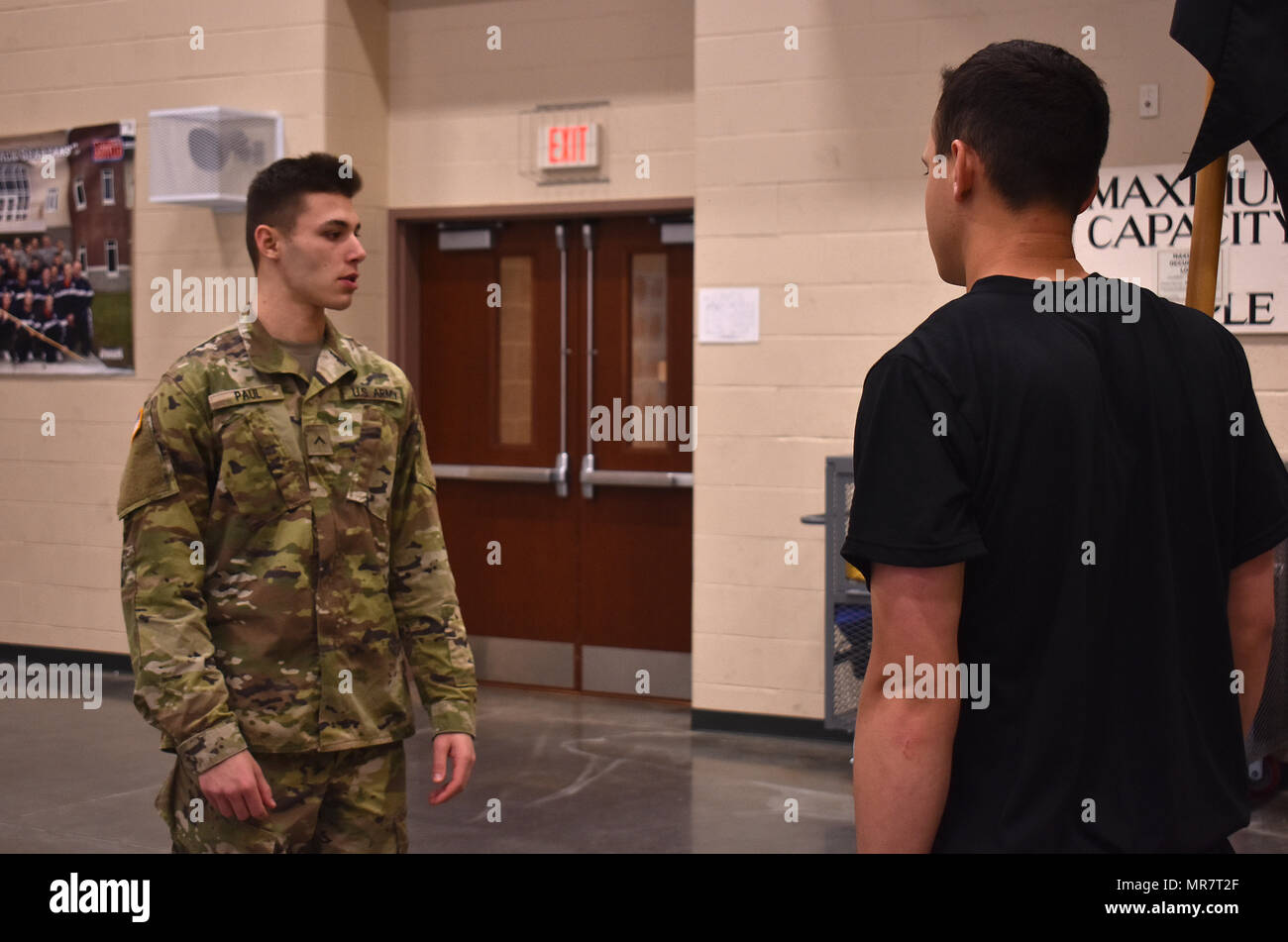 U.S. Army National Guard soldiers Pvt. Terran Paul and Pfc. Ryan Hicks ...
