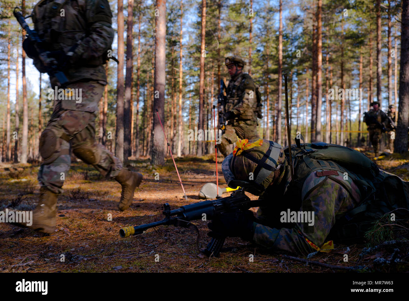 Finnish Soldiers of Armoured Brigade pulls security for U.S. Soldiers ...