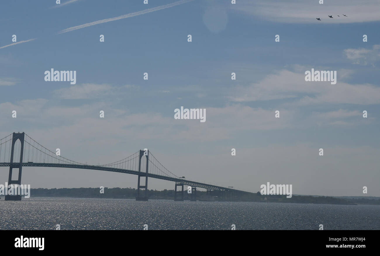 Quonset naval air station hi-res stock photography and images - Alamy