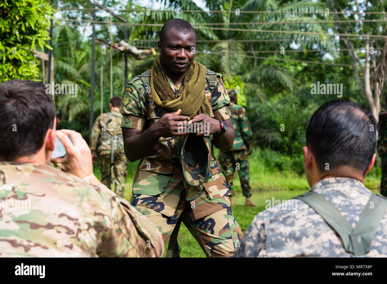 Ghanaian Armed Forces Sgt. M Agyemang instructs U.S. Soldiers from the ...