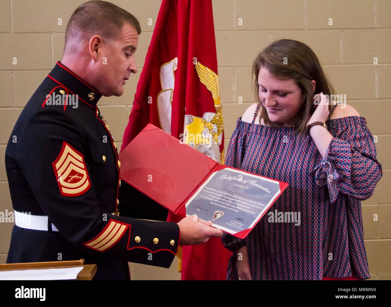 Gunnery Sgt. Matthew Hoyle, the station commander for Recruiting ...