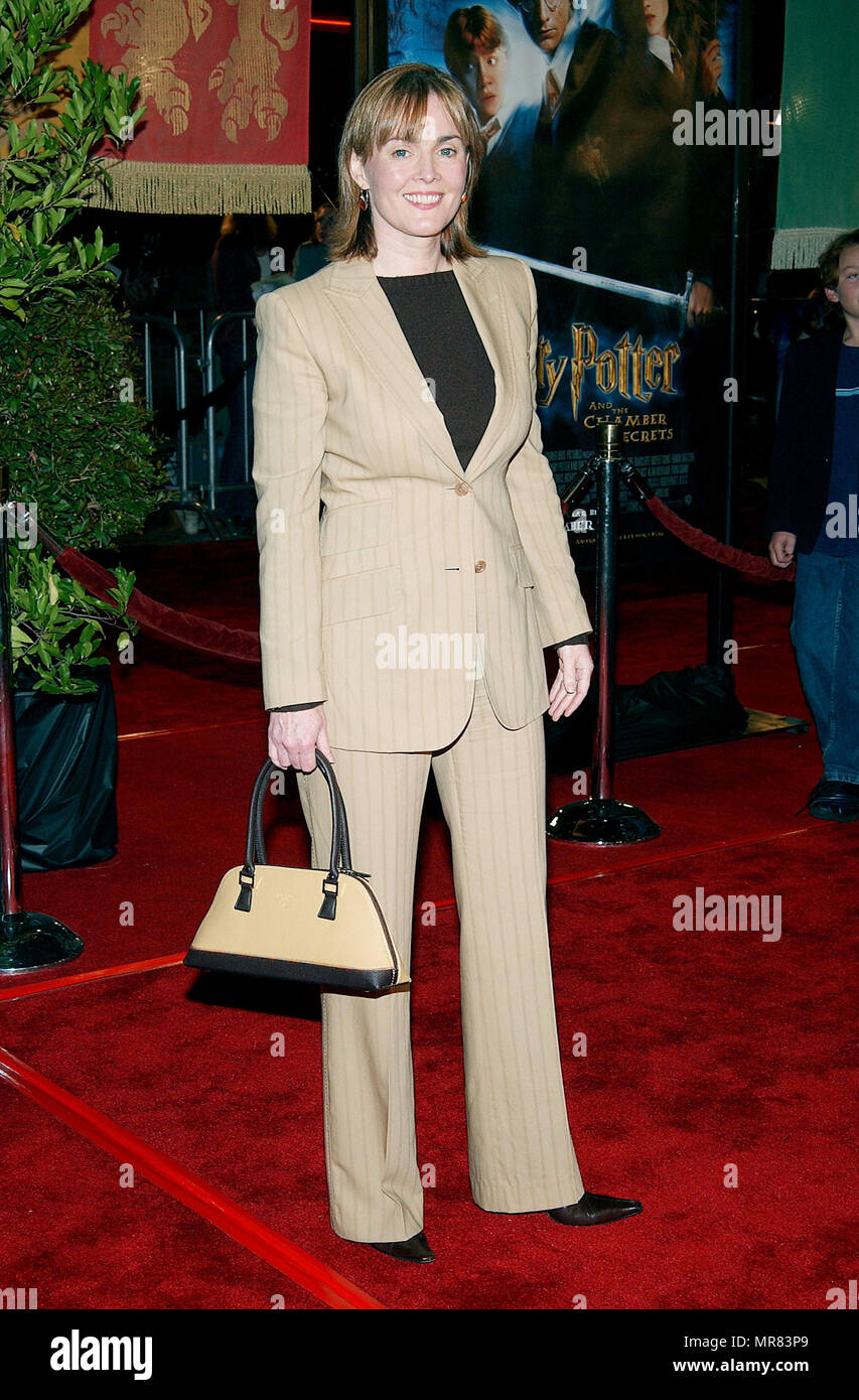 Laura Innes arriving at the premiere of "Harry Potter and the Chamber ...