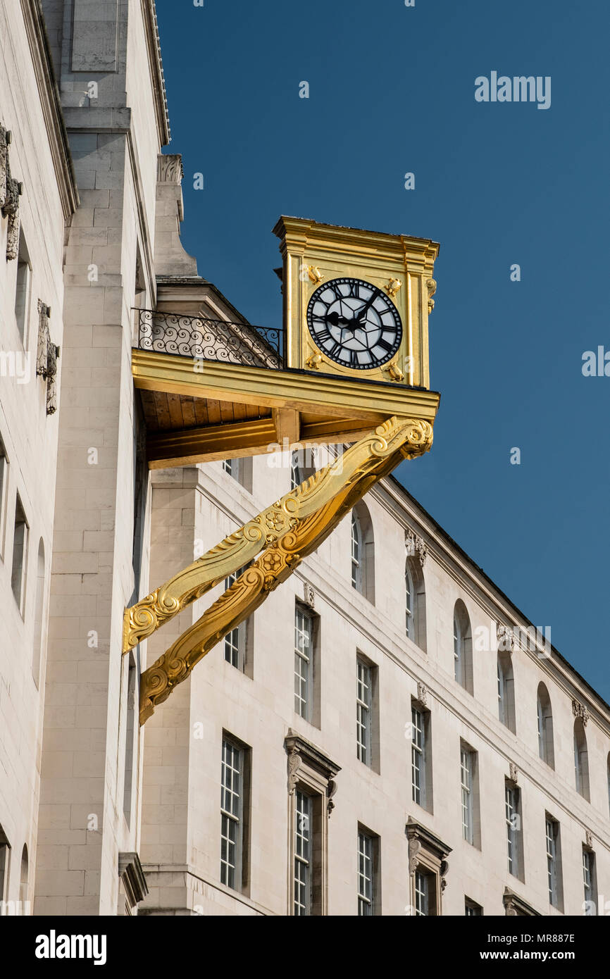 The Golden Clock, Outside Leeds Civic Hall, West Yorkshire, England, UK ...