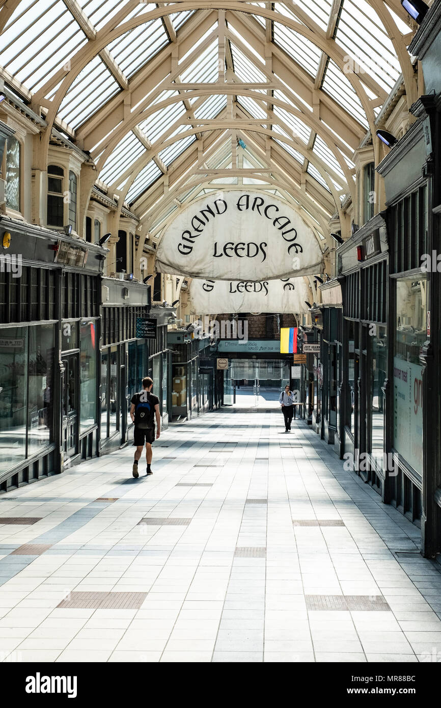 Grand central arcade hi-res stock photography and images - Alamy