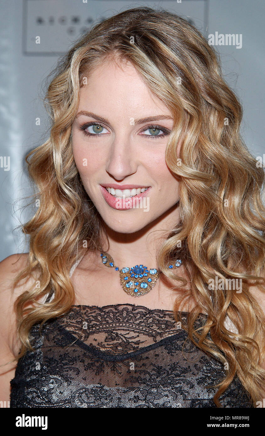 Rosey arriving at the Step Up Women's Network & Lexus at the Jim Henson ...