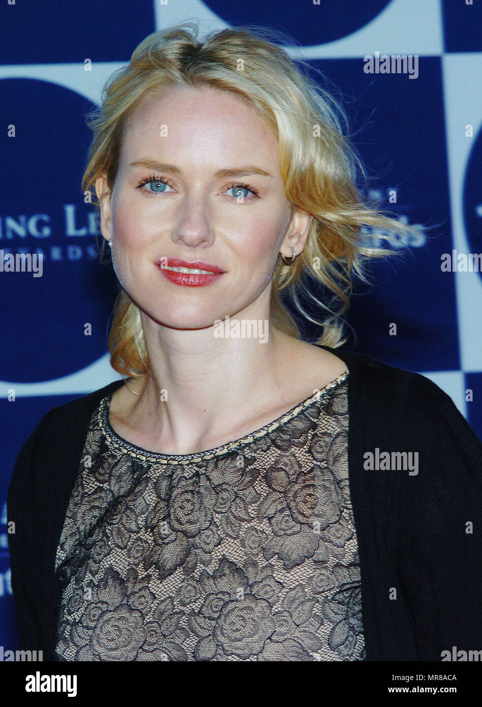 Naomi Watts arriving at the 2004 Independent Spirit Awards in Santa ...