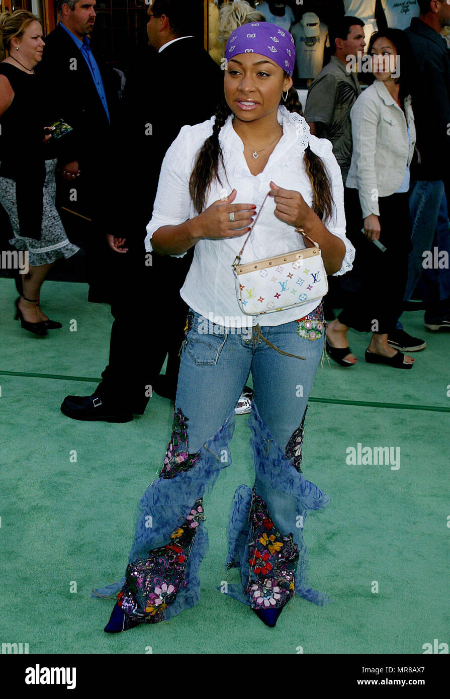 Ravensymone012 red carpet event hi-res stock photography and images - Alamy