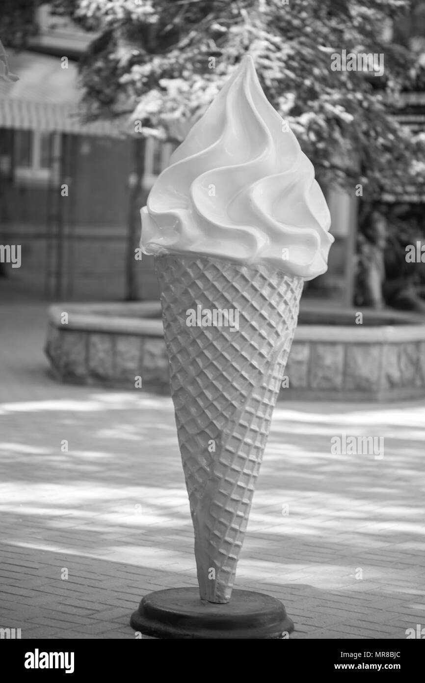 Ice Cream Cones Black And White
