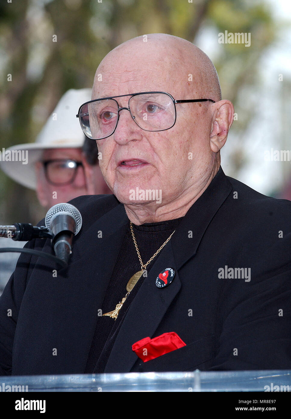 Rod Steiger at the star ceremony for Ray Bradbury on the Hollywood Walk ...