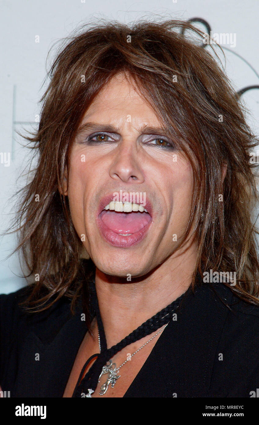 Steven Tyler arriving at the mtvICON: Aerosmith held at Sony Studios in ...