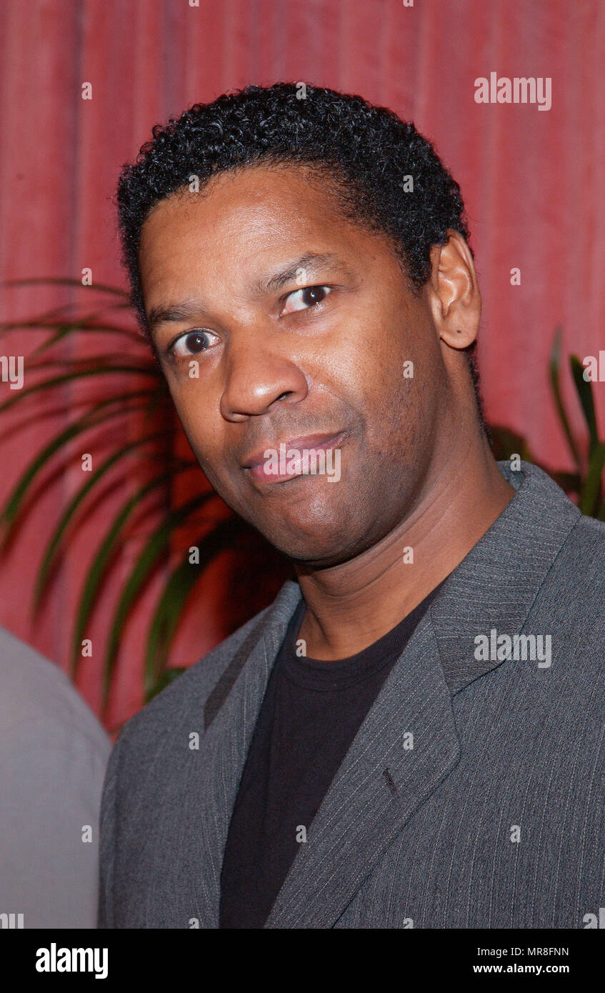 Washingtondenzel02a red carpet event hi-res stock photography and ...