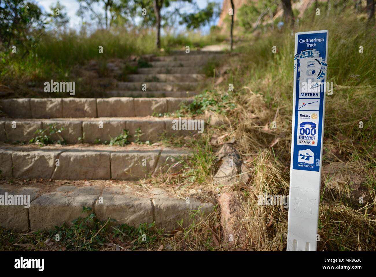 Cudtheringa track milestone distance walked sign signage, Castle Hill ...