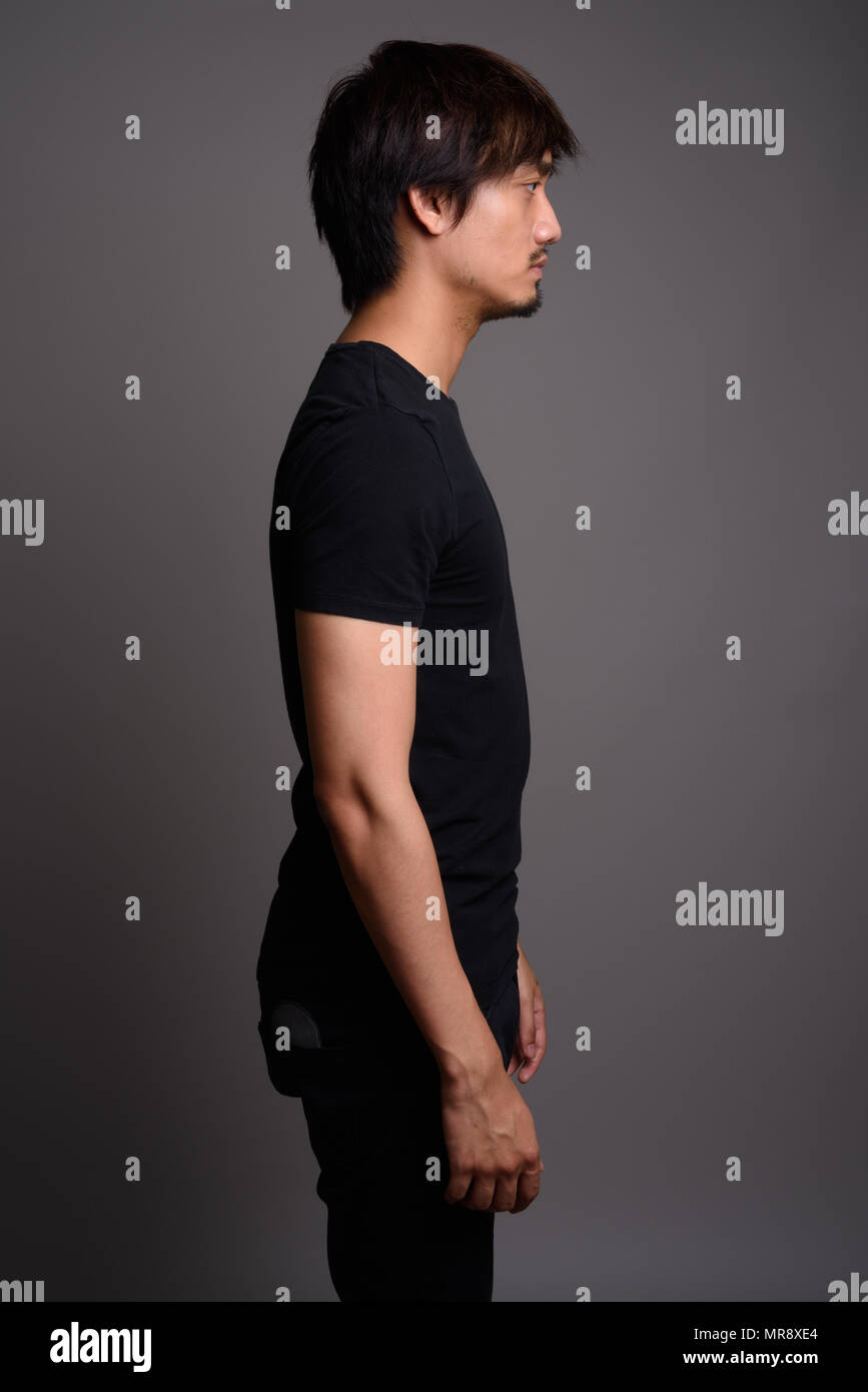 Asian guy profile hi-res stock photography and images - Alamy