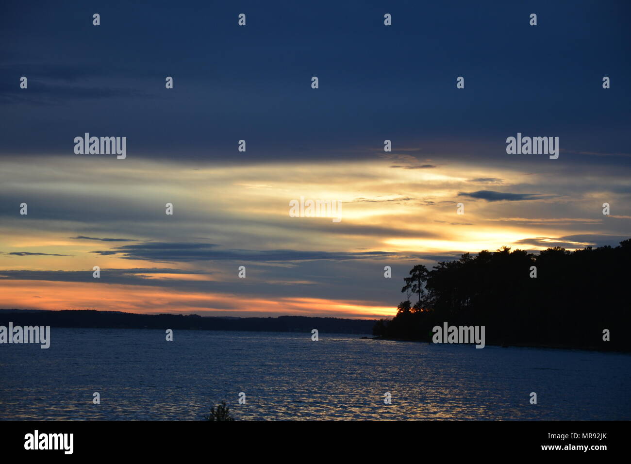 Twilight sunsets hi-res stock photography and images - Alamy