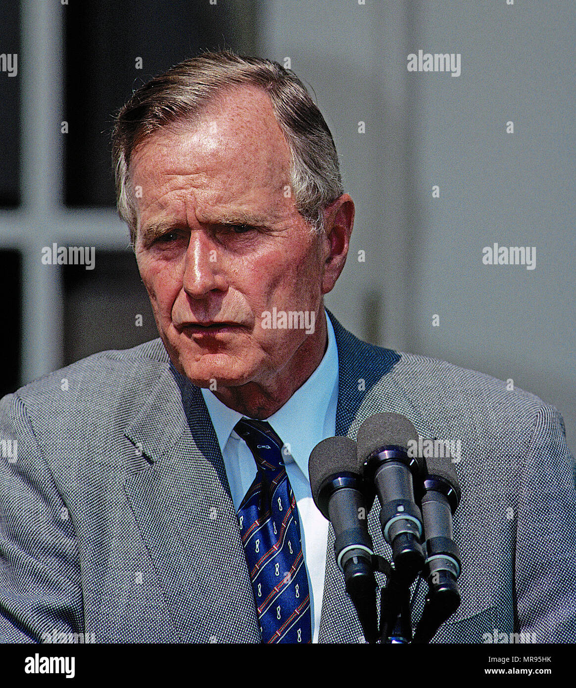 George bush 1991 hi-res stock photography and images - Alamy