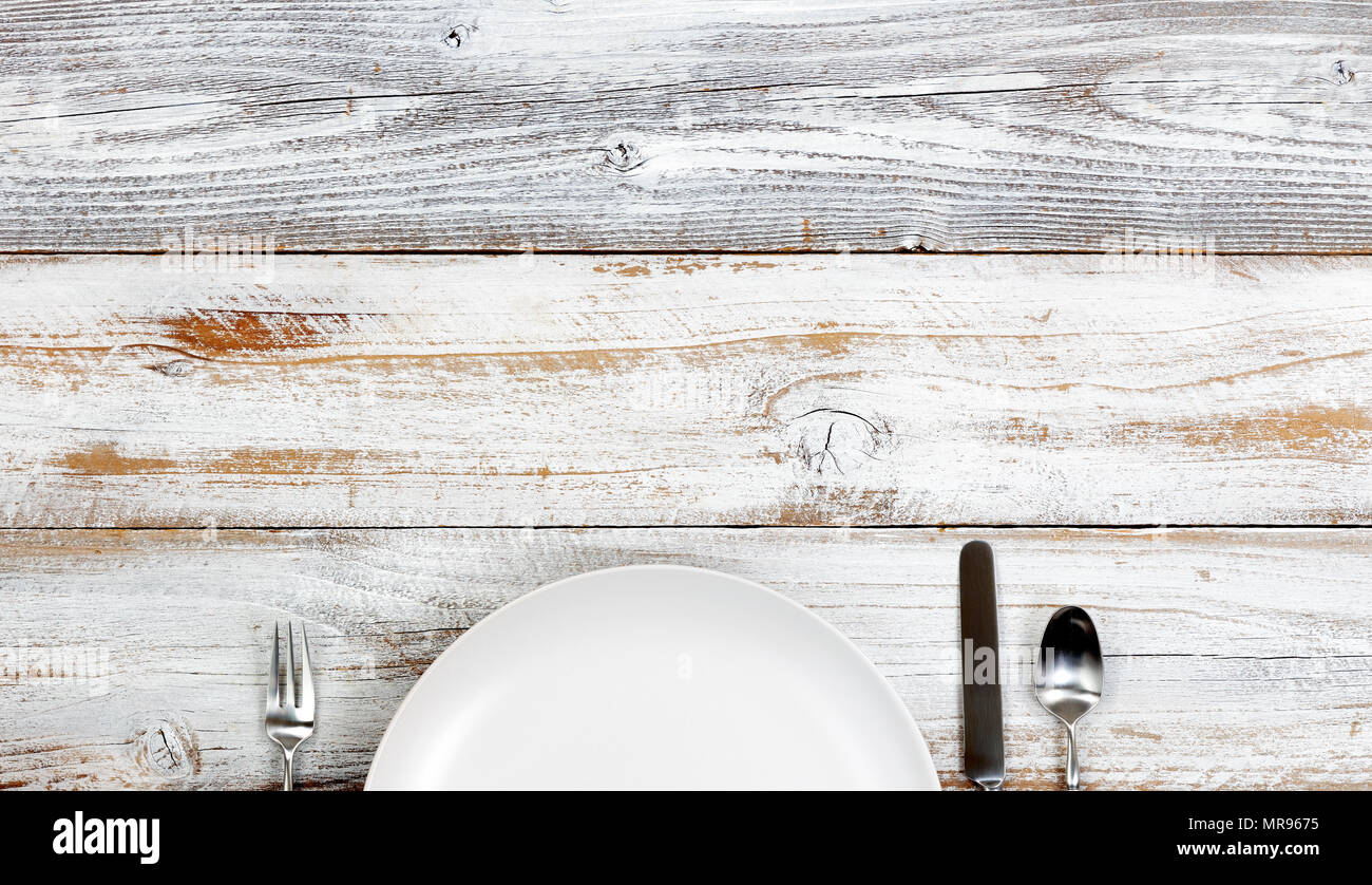 Top view dinner plate and silverware Stock Photo - Alamy