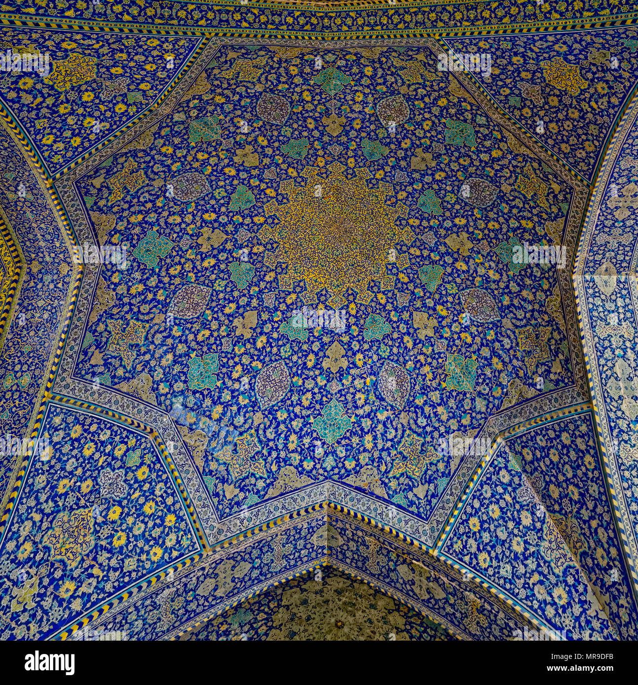 Decorated ceiling vault hi-res stock photography and images - Alamy