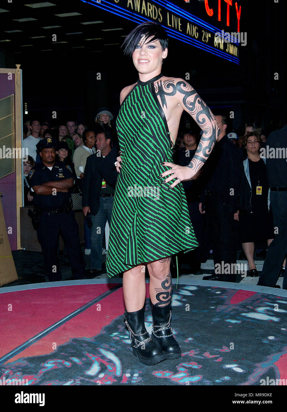 Pink arriving at the 2002 MTV Video Music Awards at the Radio City ...