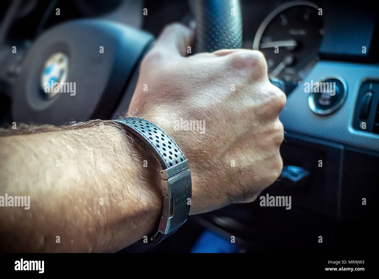 Steering wheel white cars hi-res stock photography and images - Alamy