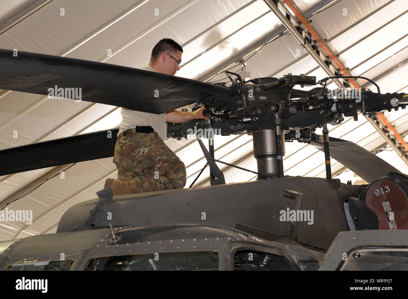 Uh 60 Helicopter Repairer High Resolution Stock Photography and Images ...