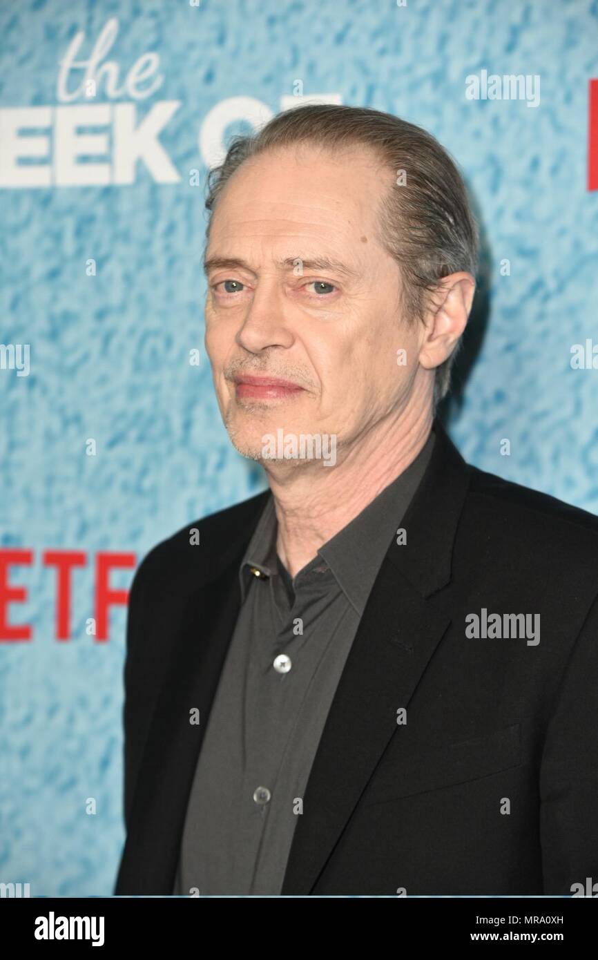 Steve buschemi hi-res stock photography and images - Alamy