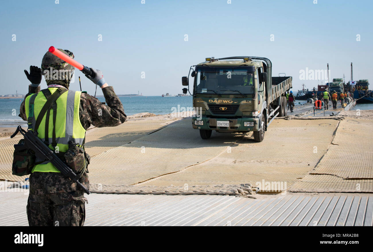 Operation pacific reach exercise hi-res stock photography and images ...