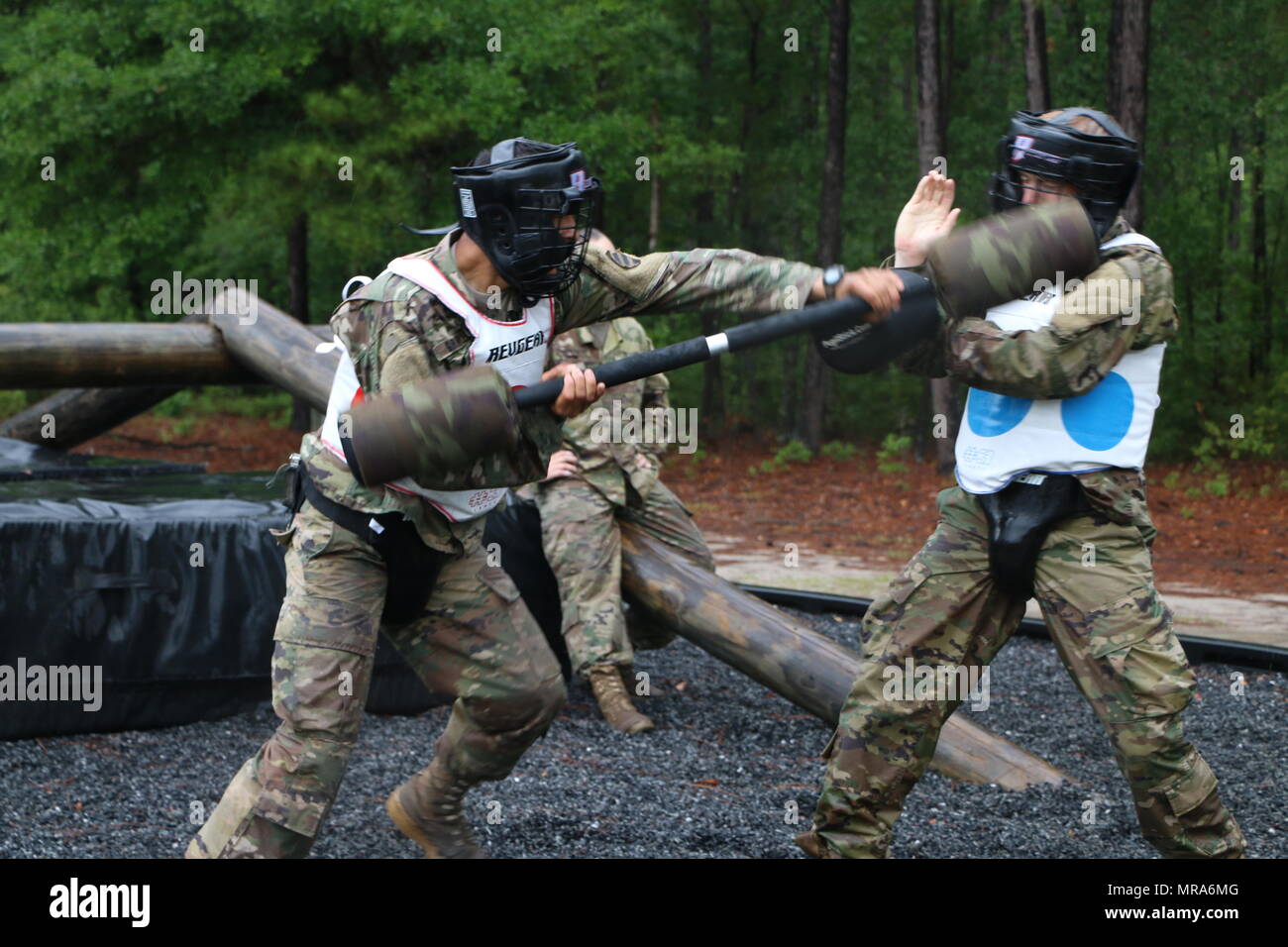 Soldiers of Bravo Company, 9TH Brigade Engineer Battalion, 2ND Infantry ...
