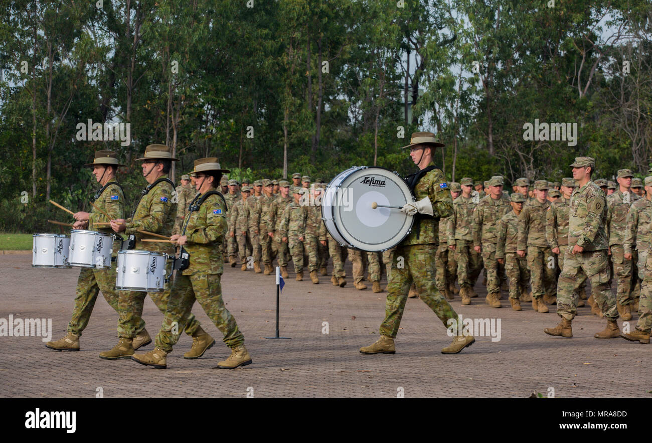 AUSTRALIAN ARMY BASE ROBORTSON BARRACKS, Darwin -- Australian Defence ...