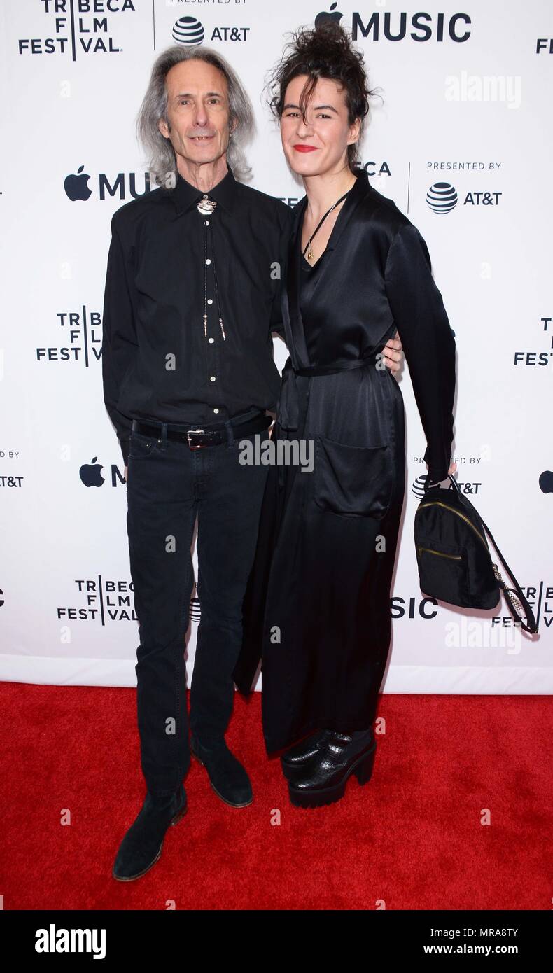Patti smith with lenny kaye hi-res stock photography and images - Alamy