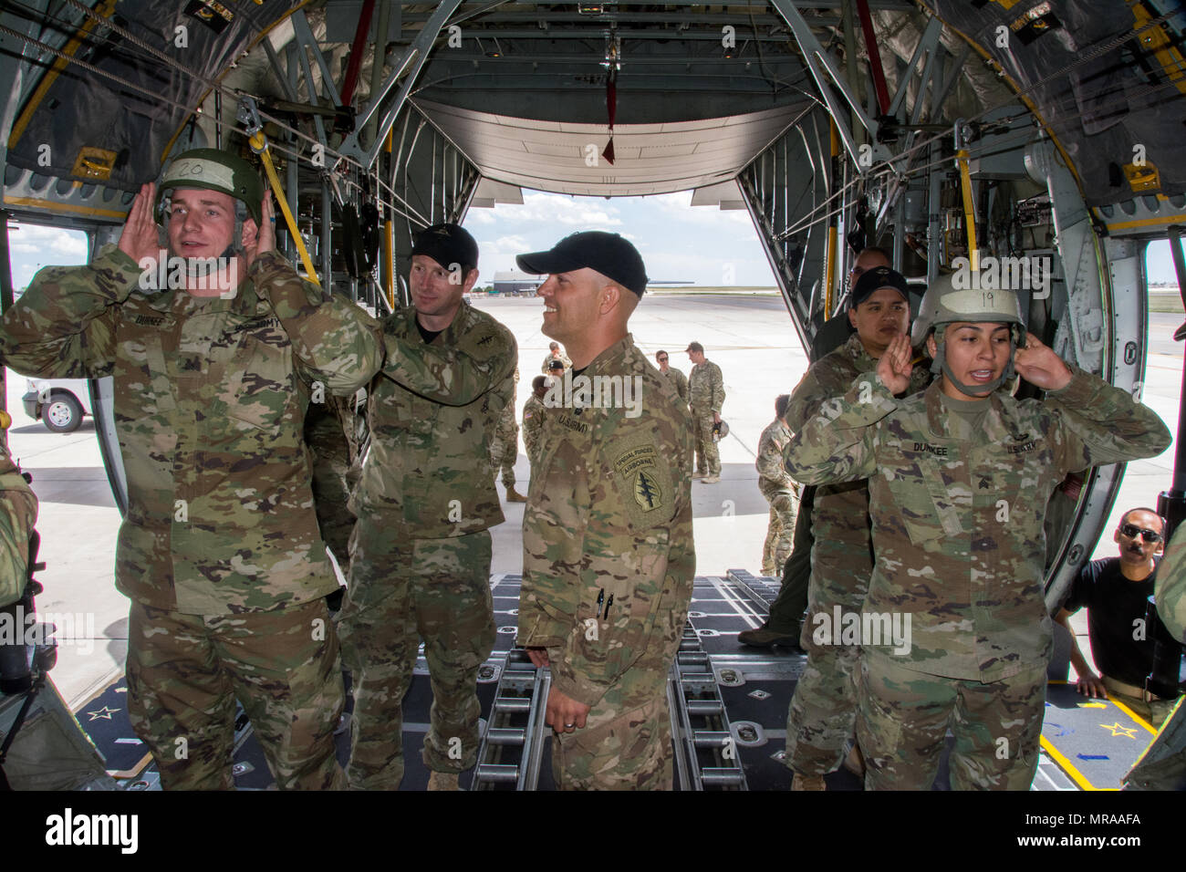 Sgts. Daniel and Angel Durkee, both assigned to the 10th Special Forces ...