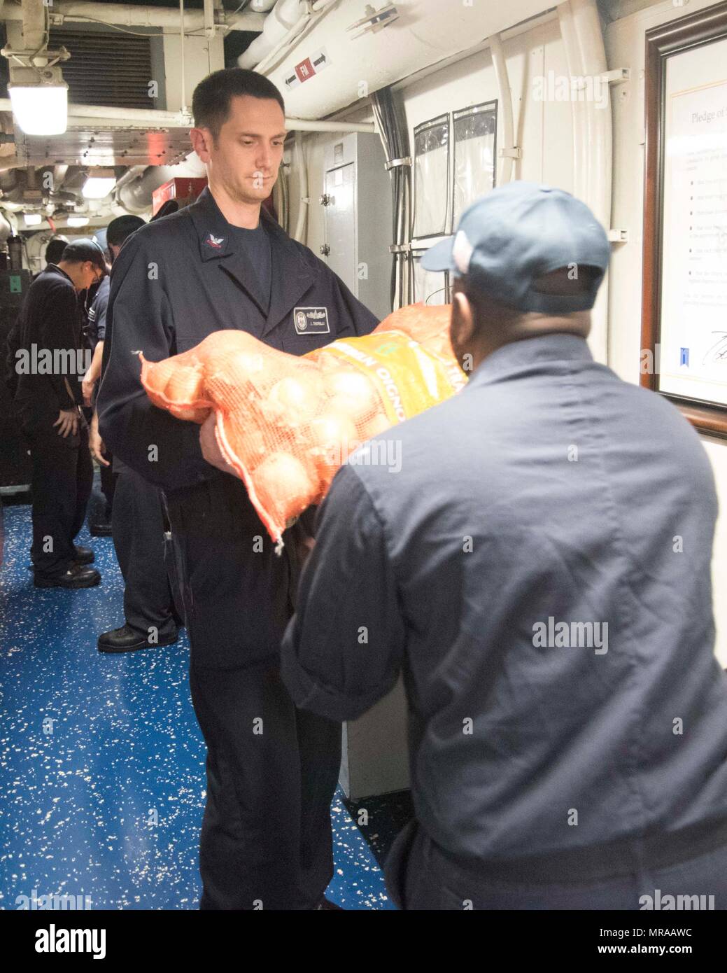 170531-N-MG079-135 U.S. 5TH FLEET AREA OF OPERATIONS (May 31, 2017 ...