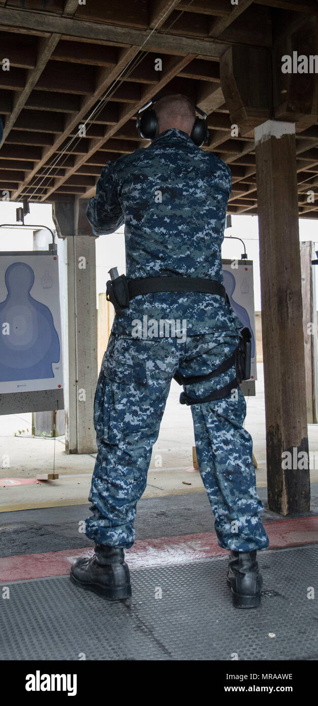 MAYPORT, Fla. (June 1, 2017) Fire Controlman 2nd Class John Crank, a ...
