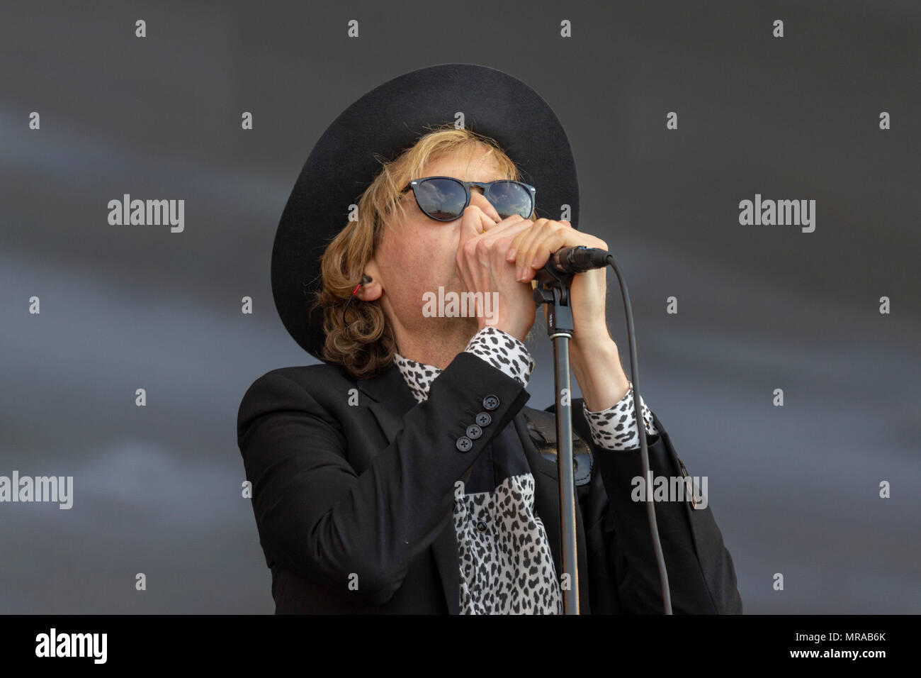 Beck hansen 2018 hi-res stock photography and images - Alamy