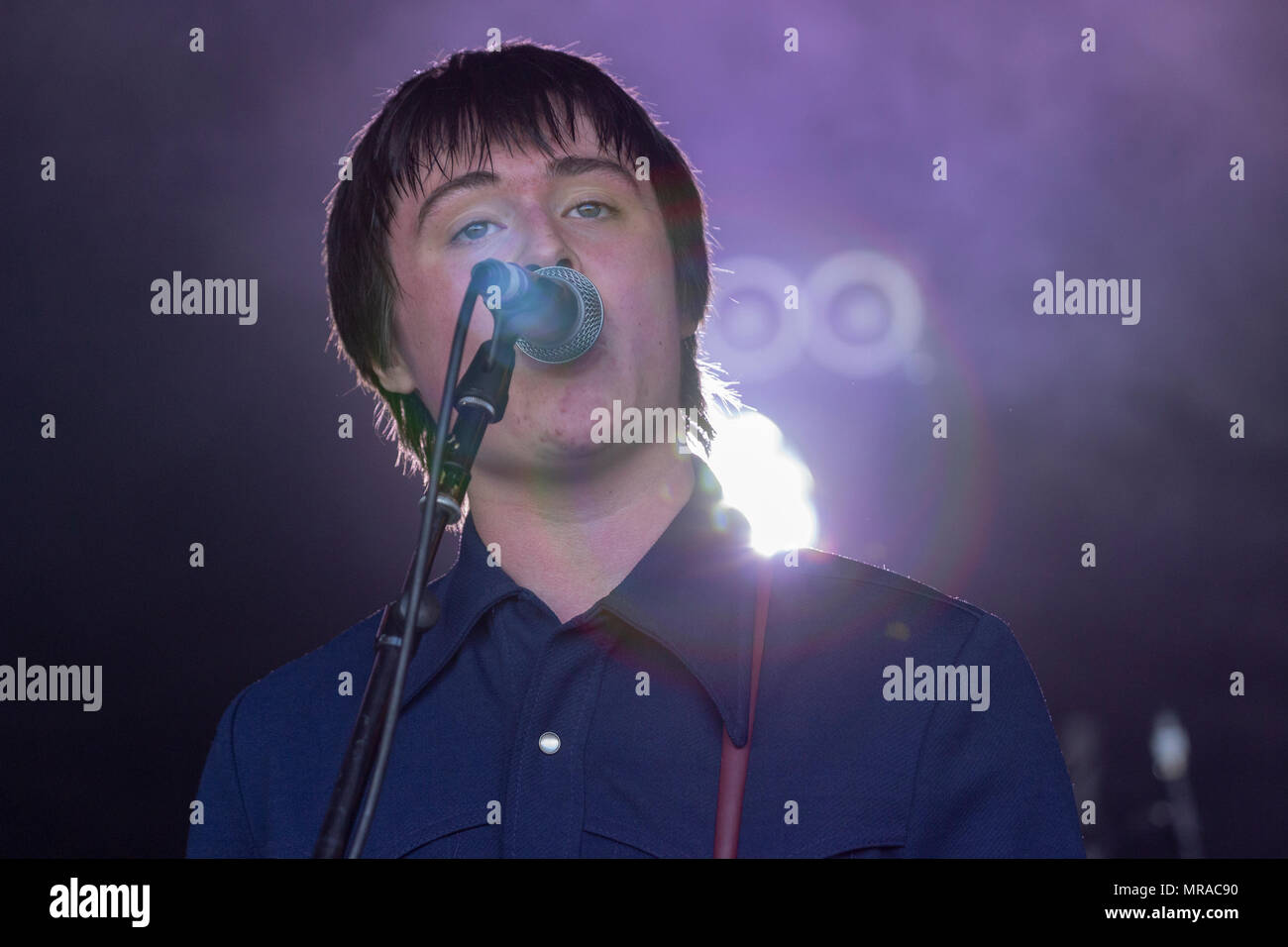 Touts band hi-res stock photography and images - Alamy