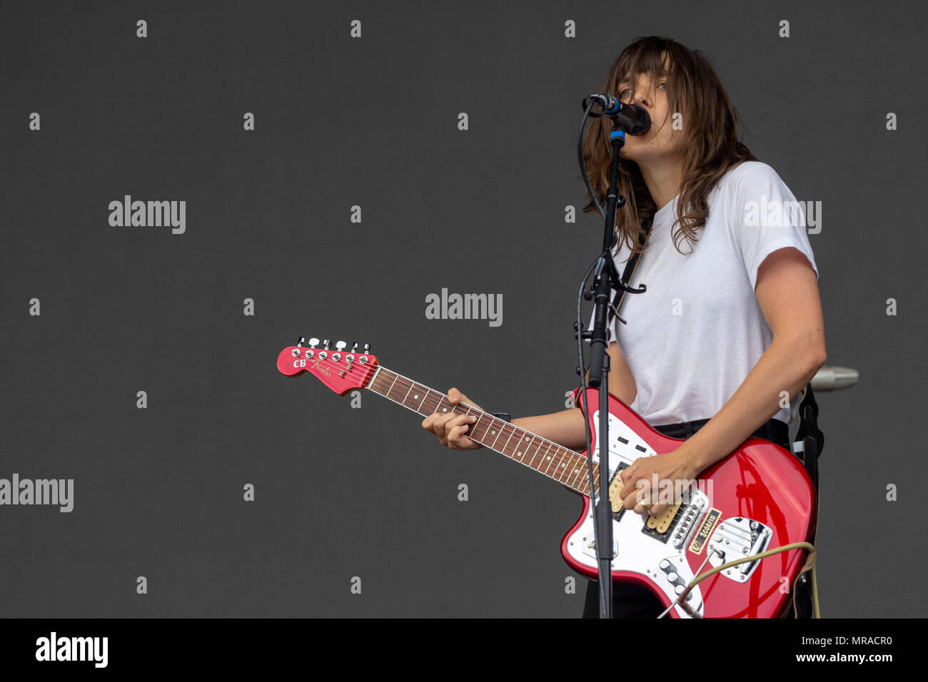 Titanic centre in background hi-res stock photography and images - Alamy