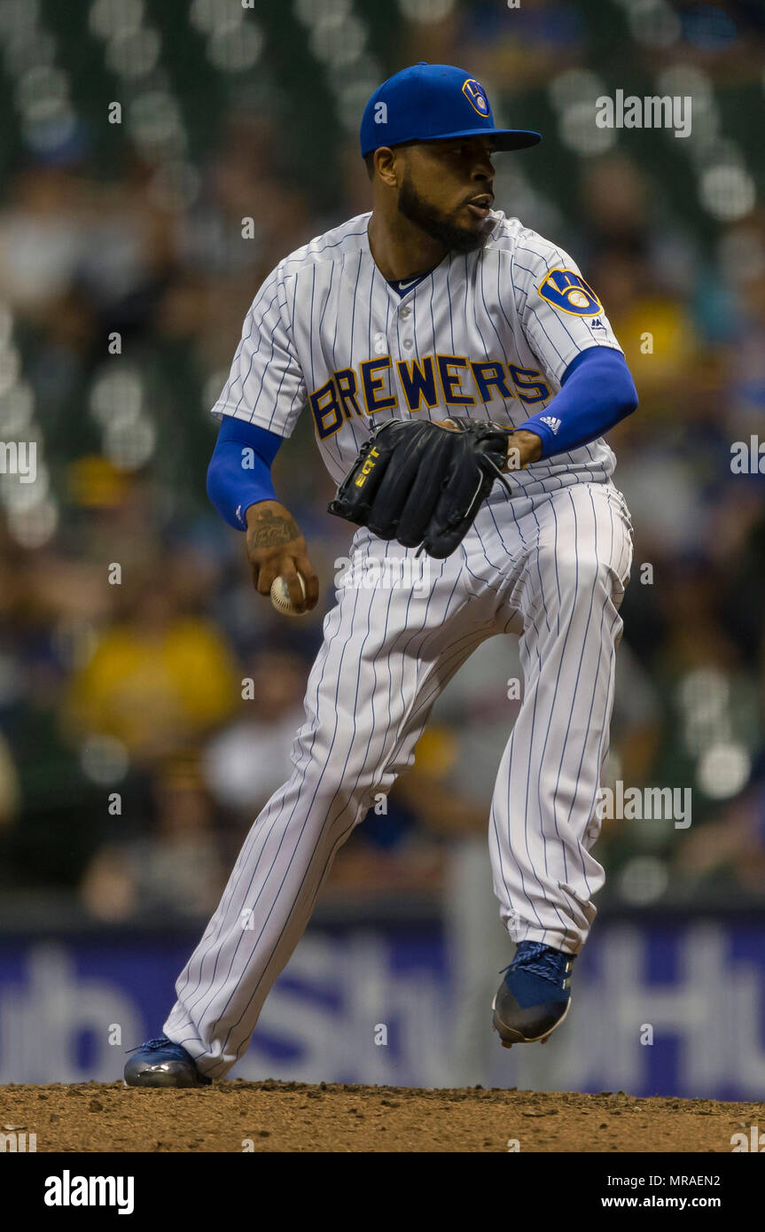 May 25, 2018: Milwaukee Brewers relief pitcher Jeremy Jeffress #32 ...