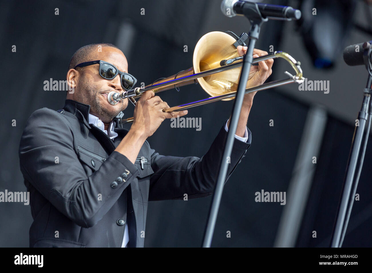 Trombone shorty hi-res stock photography and images - Alamy