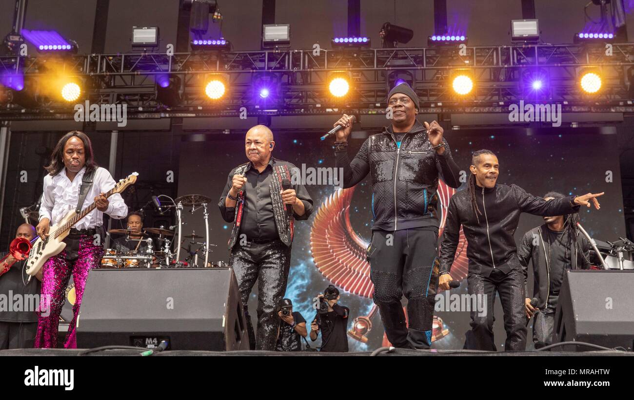 B david whitworth musician hi-res stock photography and images - Alamy