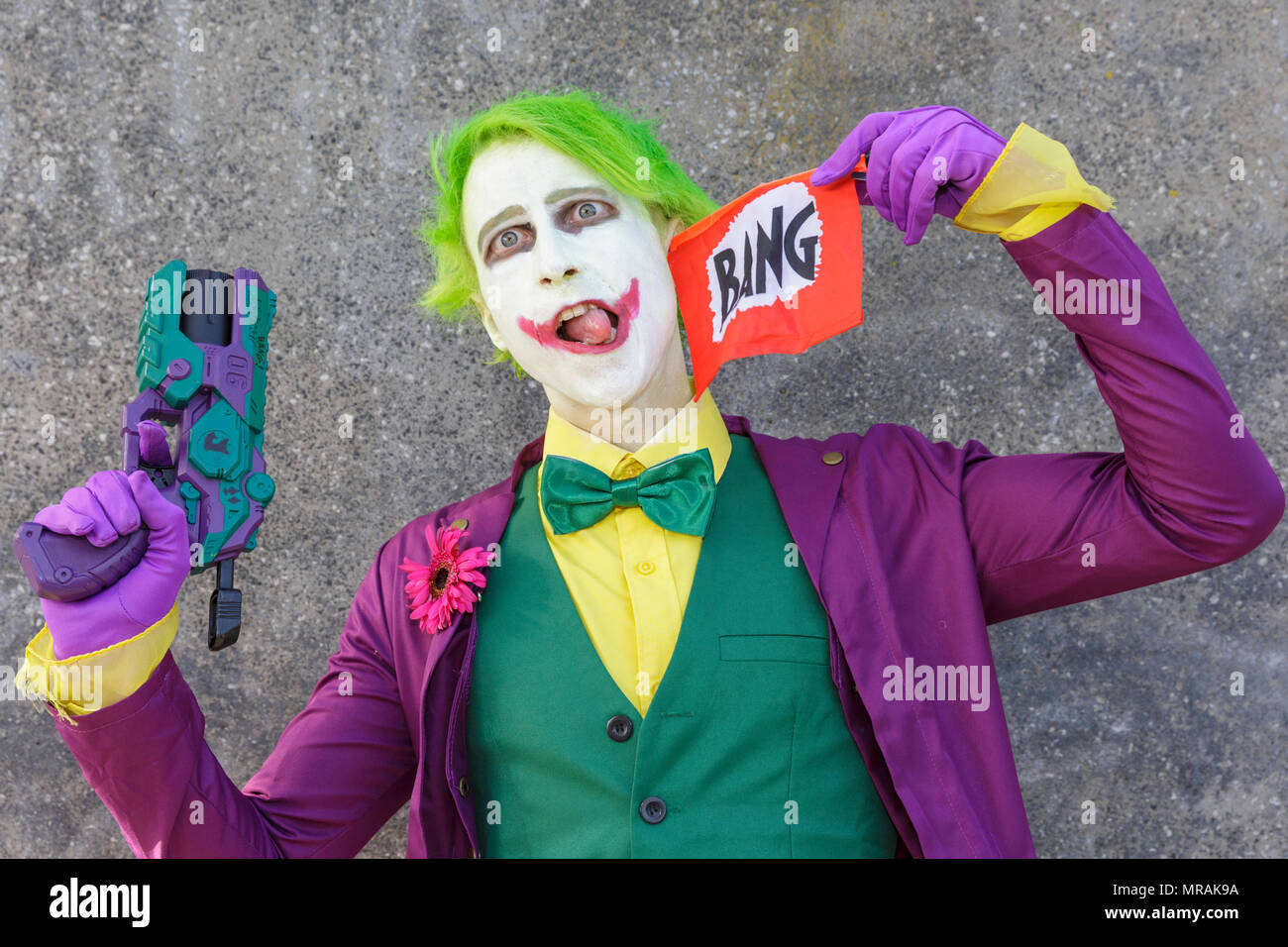 Dark knight rises joker hi-res stock photography and images - Alamy