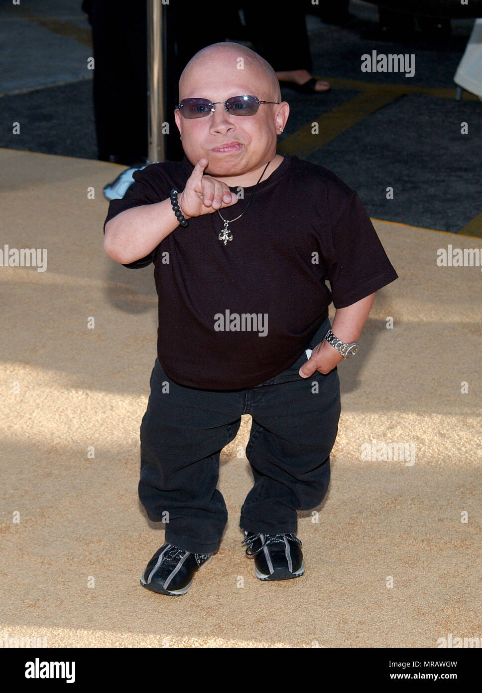 Mini Me - Troyer Verne - arriving at the premiere of " Austin Powers in ...