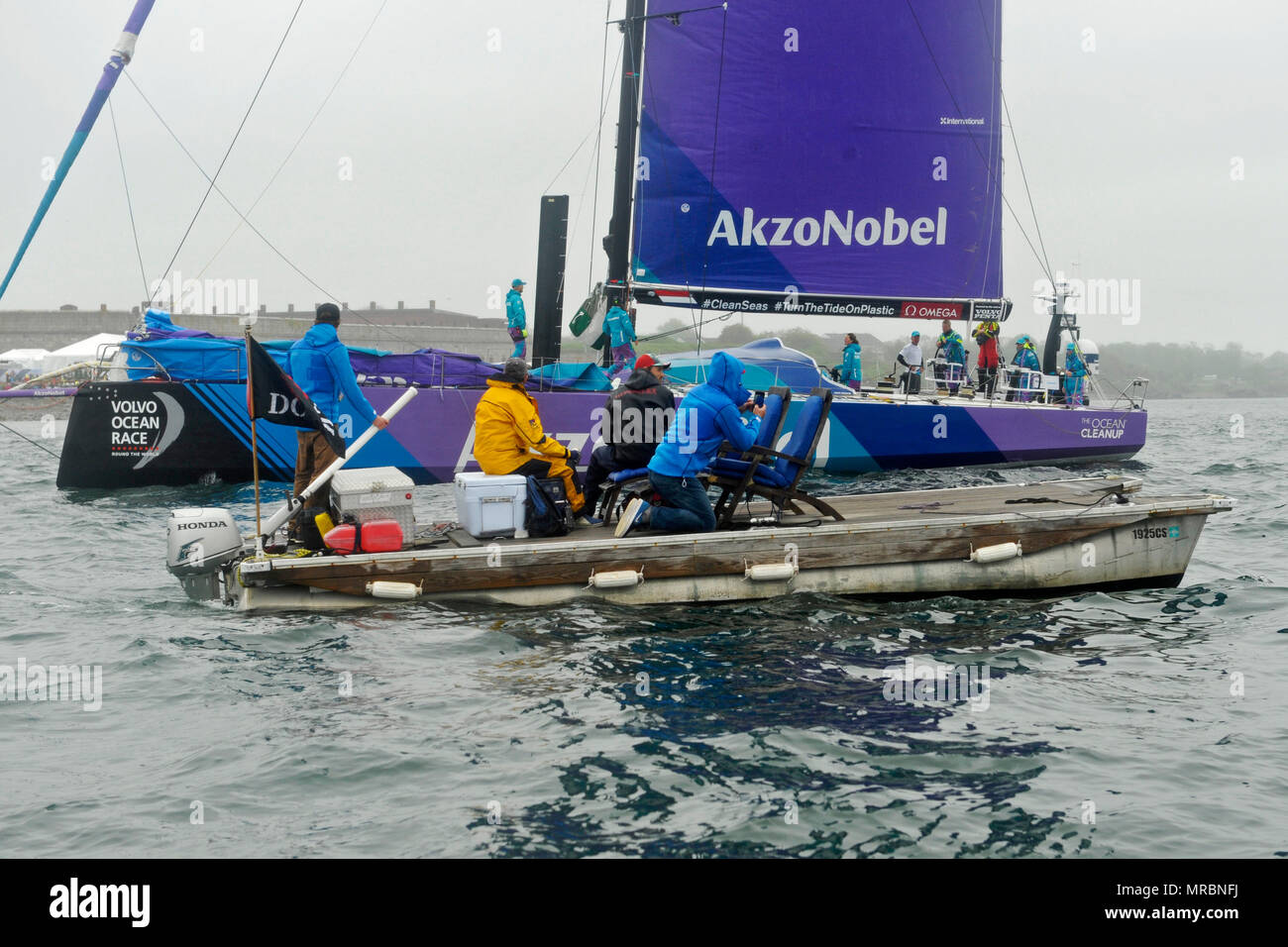 Racing across the atlantic ocean hi-res stock photography and images ...