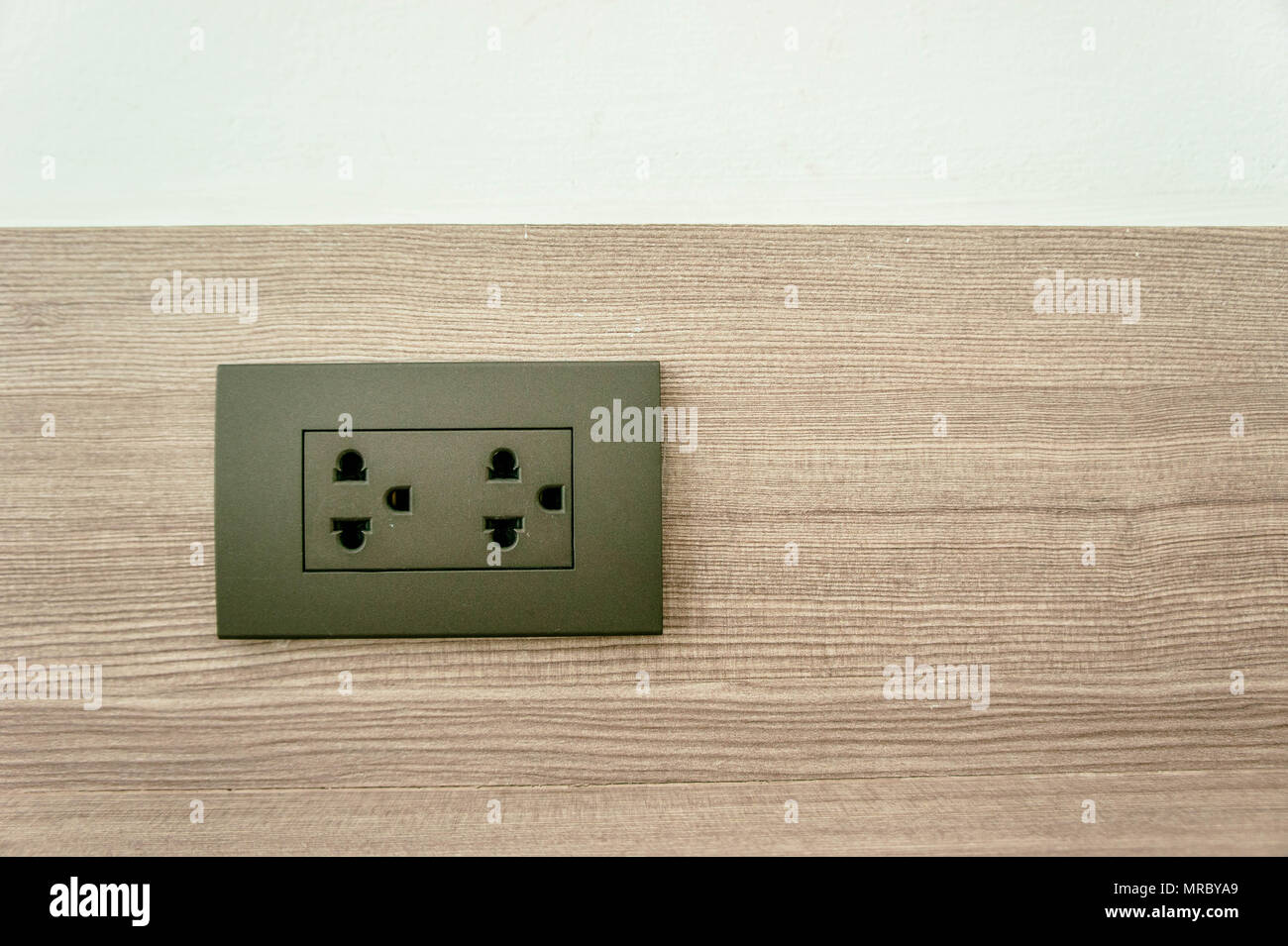 Electrical signals hi-res stock photography and images - Alamy