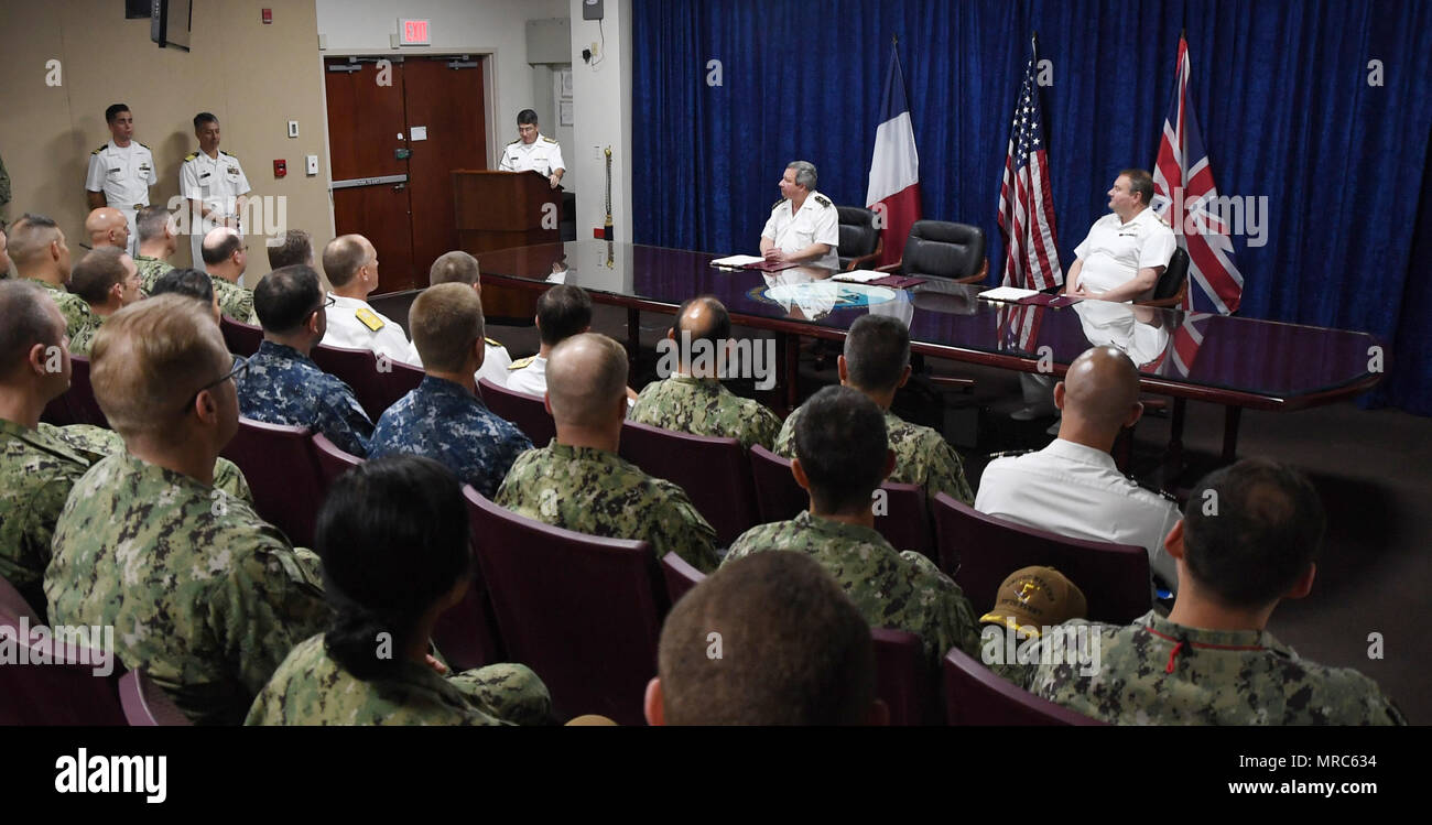 Submarine warefare hi-res stock photography and images - Alamy