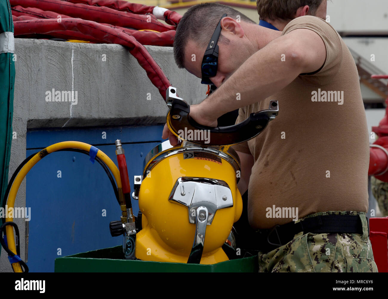 Km 37 dive helmet hi-res stock photography and images - Alamy